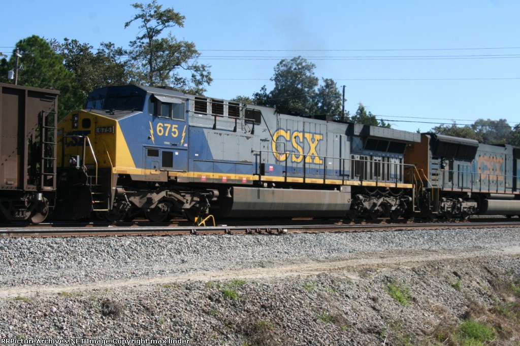CSX 675